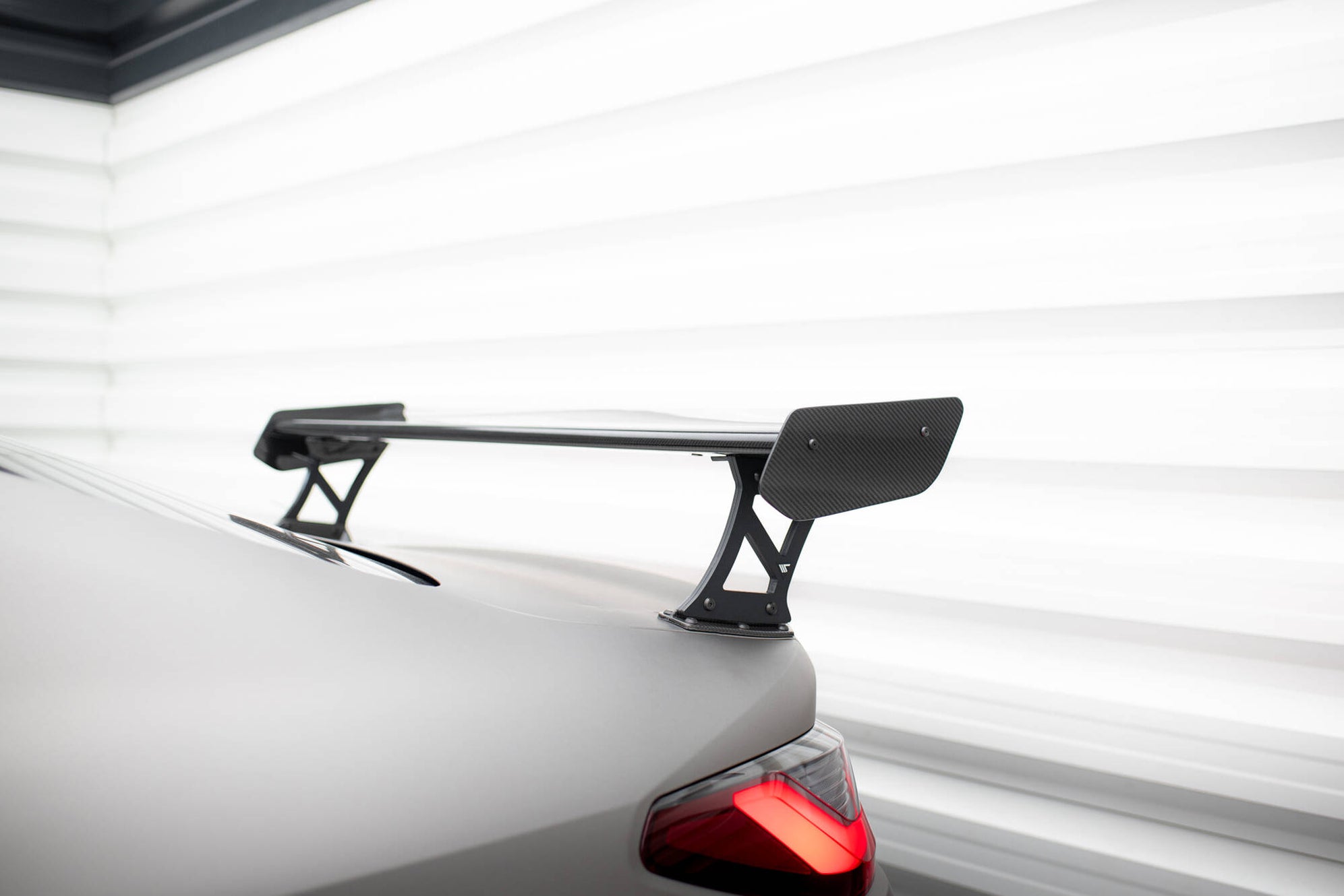 Carbon Spoiler With External Brackets Uprights + LED BMW M4 G82 / G82 ...