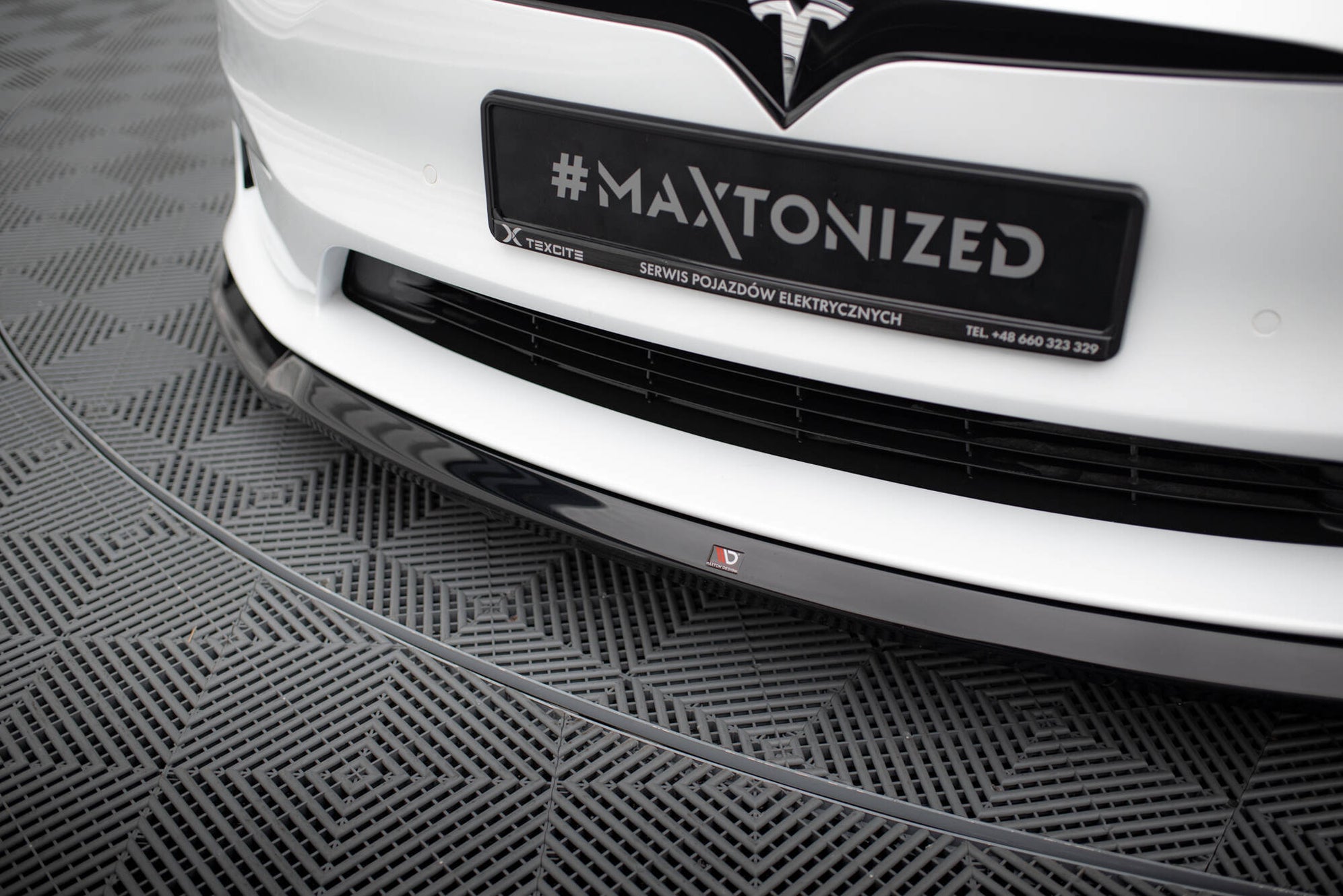 Front Splitter V.2 Tesla Model S Plaid Mk1 Facelift — Harrys Euro
