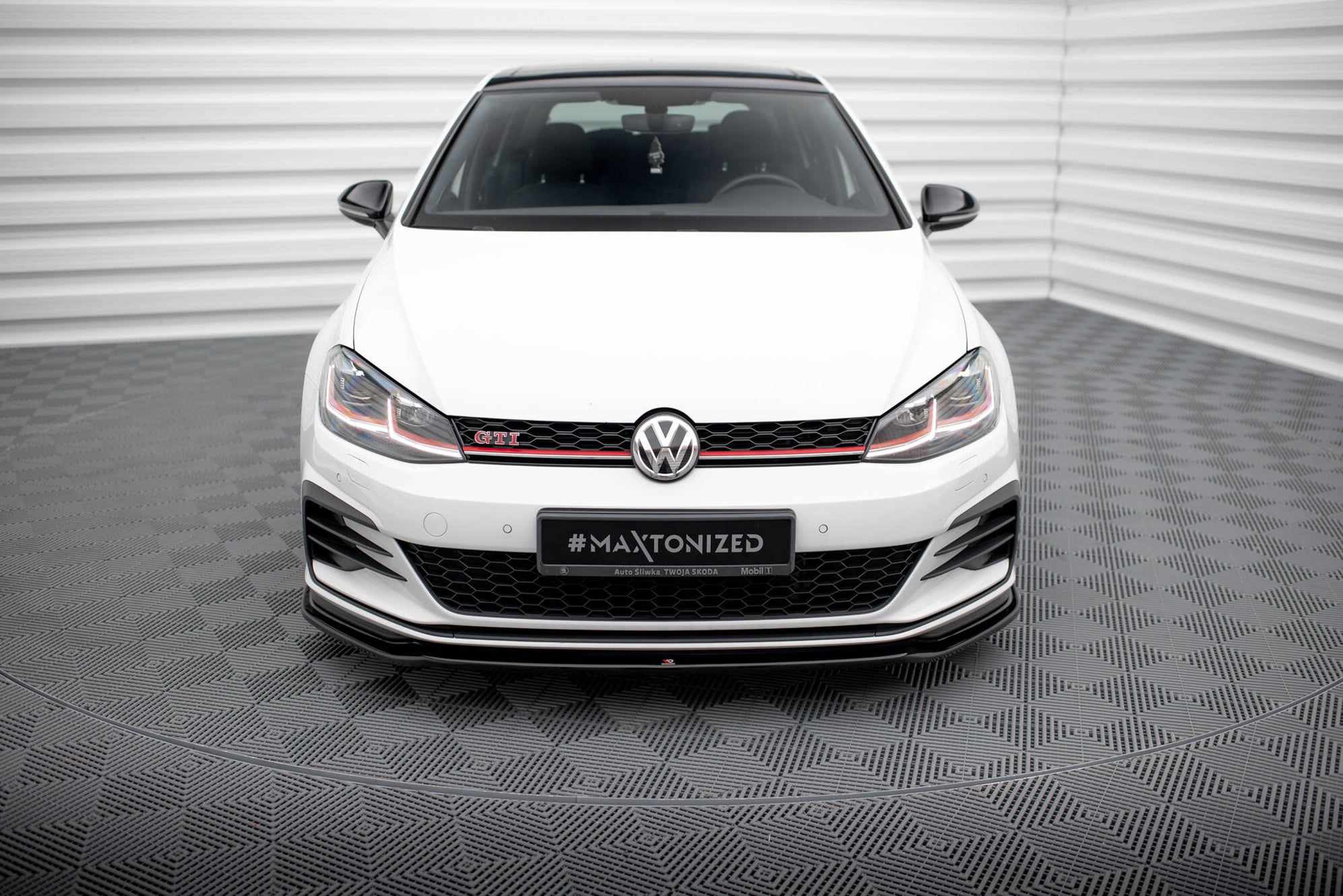 Front Splitter V.2 Volkswagen Golf GTI Mk7 GTI Facelift — Harrys Euro